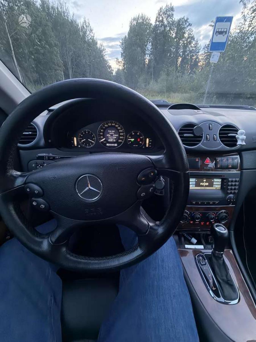 Pelēks Mercedes-Benz CLK 320 2006 Viļņa, ar dzinēja tilpumu 0.00 L un nobraukumu 305 tūkst. km par 2550 €, foto 10 vietnē AUTOMOTO.COM.LV
