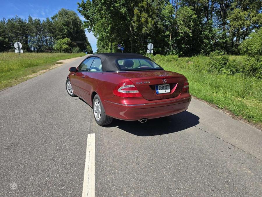 Red Mercedes-Benz CLK 320 2006 in Kaunas, with an engine capacity of 3.20 L and mileage of 170 thousand km for 7300 €, photo 4 on AUTOMOTO.COM.LV