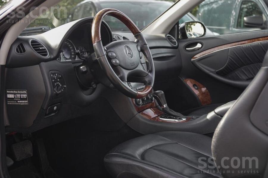 Black Mercedes-Benz clk-350 2007 in Riga, with an engine capacity of 3.50 L and mileage of 156 thousand km for 10990 €, photo 13 on AUTOMOTO.COM.LV