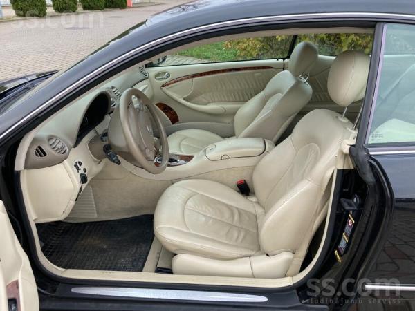Black Mercedes-Benz clk-350 2006 in Riga, with an engine capacity of 3.50 L and mileage of 192 thousand km for 7888 €, photo 6 on AUTOMOTO.COM.LV