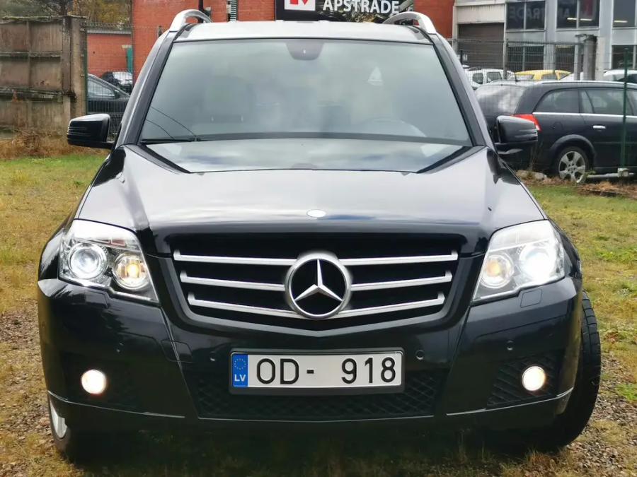 Черный Мерседес ЦЛК 350 2010 в Кулдига, объемом двигателя 3.50 л и пробегом 184 тыс. км за 9500 €, фото 6 на AUTOMOTO.COM.LV