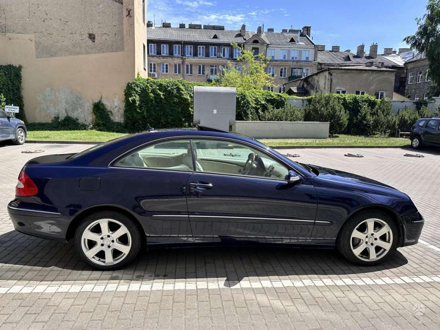 Blue Mercedes-Benz clk-350 2006 in Vilnius, with an engine capacity of 0.00 L and mileage of 295 thousand km for 3800 €, photo 9 on AUTOMOTO.COM.LV