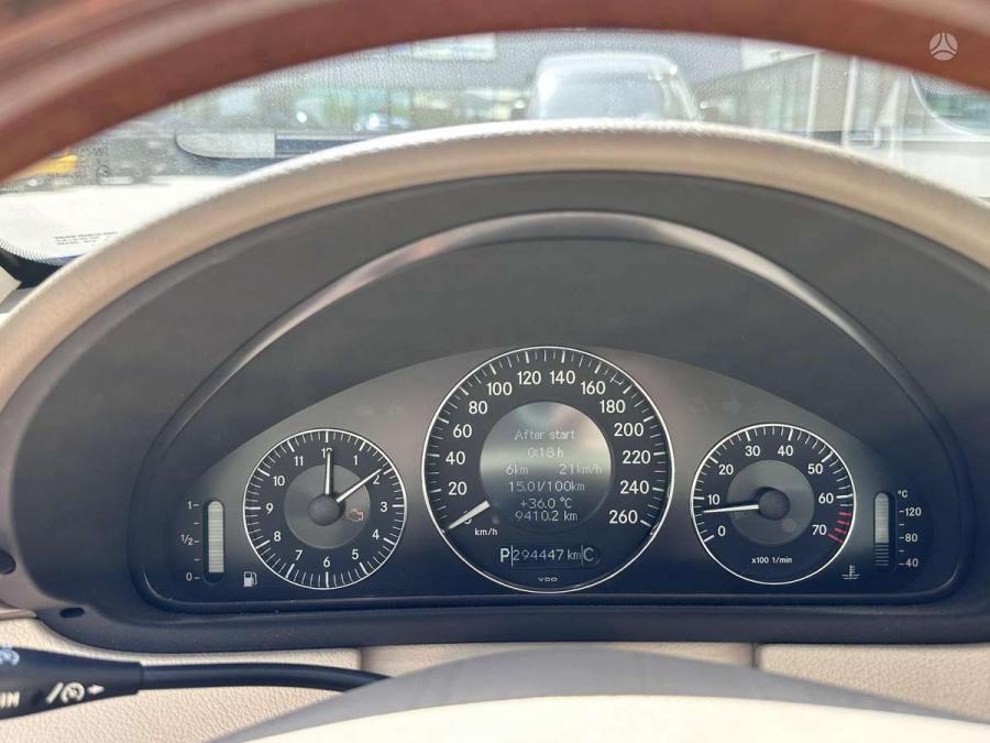 Blue Mercedes-Benz clk-350 2006 in Vilnius, with an engine capacity of 0.00 L and mileage of 295 thousand km for 3800 €, photo 12 on AUTOMOTO.COM.LV