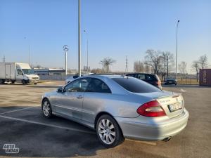 Mercedes-Benz clk-350 2005 in Kaunas, with an engine capacity of 3.50 L and mileage of 323 thousand km for 2498 €, photo 2 on AUTOMOTO.COM.LV