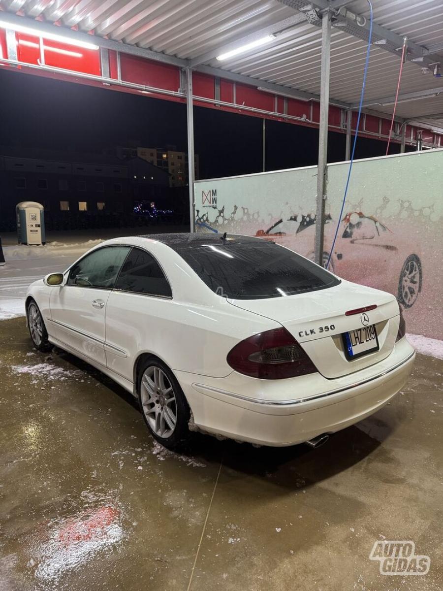 Mercedes-Benz clk-350 2008 Viļņa, ar dzinēja tilpumu 3.50 L un nobraukumu 235 tūkst. km par 3500 €, foto 4 vietnē AUTOMOTO.COM.LV