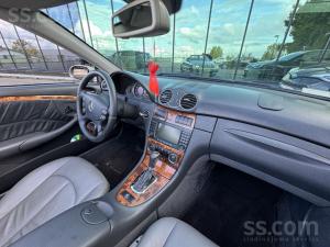 Pelēks Mercedes-Benz clk-500 2005 Rīga, ar dzinēja tilpumu 5.00 L un nobraukumu 0 tūkst. km par 4950 €, foto 8 vietnē AUTOMOTO.COM.LV