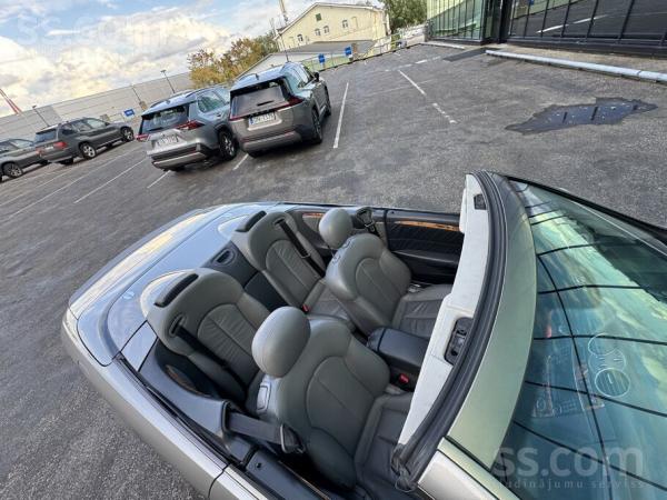 Pelēks Mercedes-Benz clk-500 2005 Rīga, ar dzinēja tilpumu 5.00 L un nobraukumu 0 tūkst. km par 4950 €, foto 9 vietnē AUTOMOTO.COM.LV