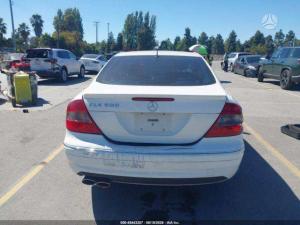 Pelēks Mercedes-Benz clk-500 2006 Klaipėda, ar dzinēja tilpumu 5.00 L un nobraukumu 186 tūkst. km par 2100 €, foto 18 vietnē AUTOMOTO.COM.LV