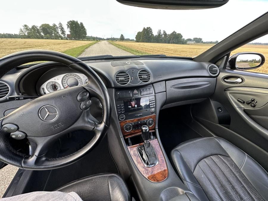 Black Mercedes-Benz clk-55-amg 2005 in Sakiai, with an engine capacity of 5.40 L and mileage of 225 thousand km for 12000 €, photo 13 on AUTOMOTO.COM.LV