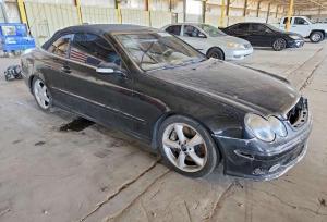 Zils Mercedes-Benz clk-55-amg 2004 Kauņa, ar dzinēja tilpumu 5.50 L un nobraukumu 220 tūkst. km par 4500 €, foto 4 vietnē AUTOMOTO.COM.LV