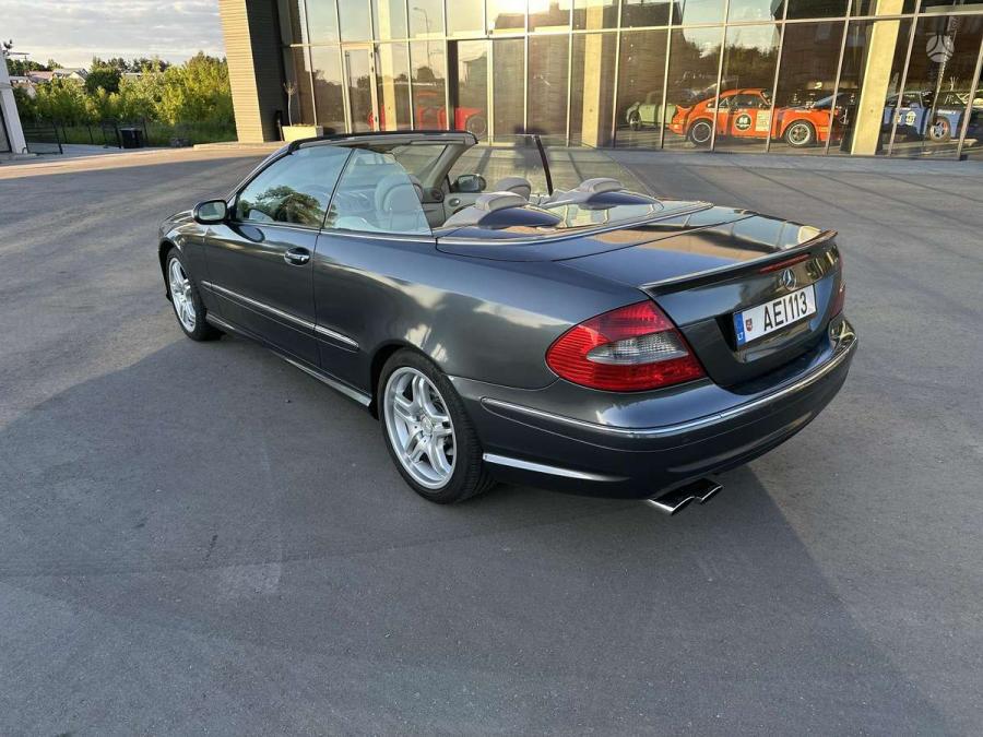 Grey Mercedes-Benz clk-55-amg 2008 in Vilnius, with an engine capacity of 5.50 L and mileage of 185 thousand km for 15000 €, photo 3 on AUTOMOTO.COM.LV