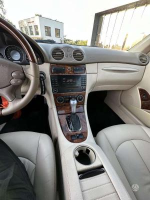 Grey Mercedes-Benz clk-55-amg 2008 in Vilnius, with an engine capacity of 5.50 L and mileage of 185 thousand km for 15000 €, photo 26 on AUTOMOTO.COM.LV