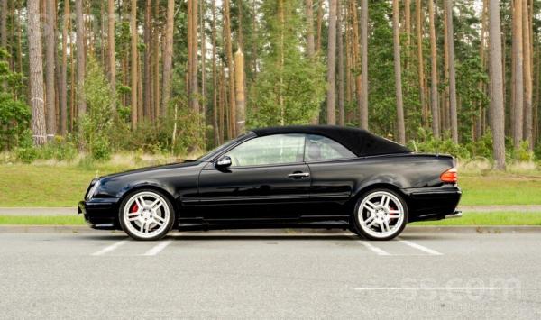 Melns Mercedes-Benz CLK-Class 2000 Rīga, ar dzinēja tilpumu 4.30 L un nobraukumu 77 tūkst. km par 19990 €, foto 5 vietnē AUTOMOTO.COM.LV