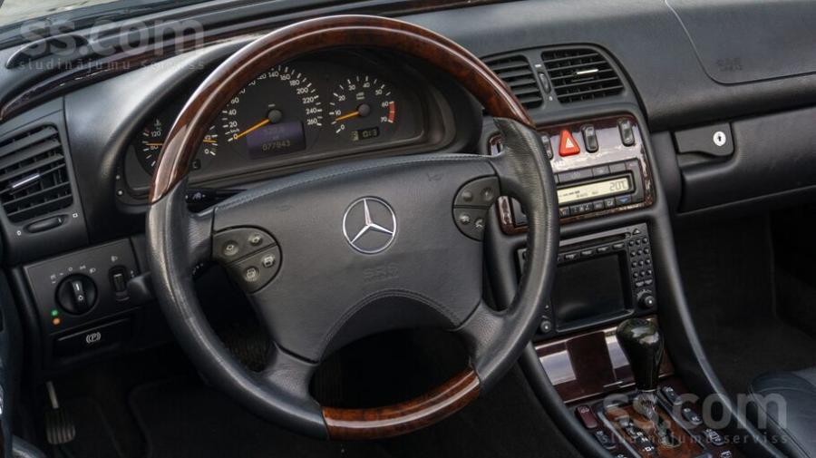 Melns Mercedes-Benz CLK-Class 2000 Rīga, ar dzinēja tilpumu 4.30 L un nobraukumu 77 tūkst. km par 19990 €, foto 16 vietnē AUTOMOTO.COM.LV