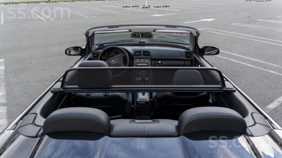 Melns Mercedes-Benz CLK-Class 2000 Rīga, ar dzinēja tilpumu 4.30 L un nobraukumu 77 tūkst. km par 19990 €, foto 30 vietnē AUTOMOTO.COM.LV