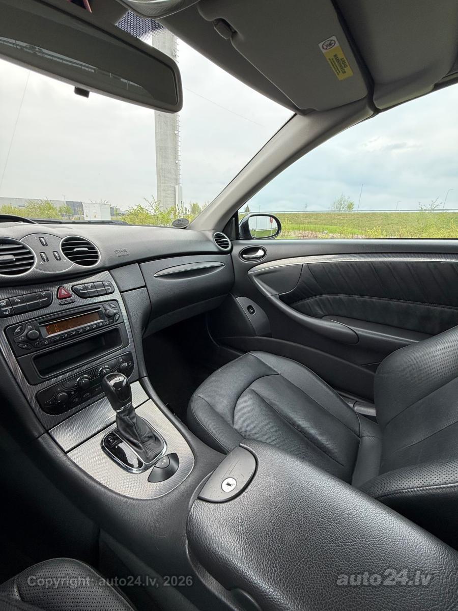 Melns Mercedes-Benz CLK-Class 2004 Tallina, ar dzinēja tilpumu 1.80 L un nobraukumu 265 tūkst. km par 6790 €, foto 5 vietnē AUTOMOTO.COM.LV