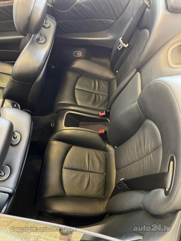 Black Mercedes-Benz CLK-Class 2007 in Tallinn, with an engine capacity of 3.00 L and mileage of 266 thousand km for 8999 €, photo 10 on AUTOMOTO.COM.LV