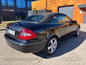 Melns Mercedes-Benz CLK-Class 2009 Tallina, ar dzinēja tilpumu 3.00 L un nobraukumu 257 tūkst. km par 9990 €, foto 6 vietnē AUTOMOTO.COM.LV