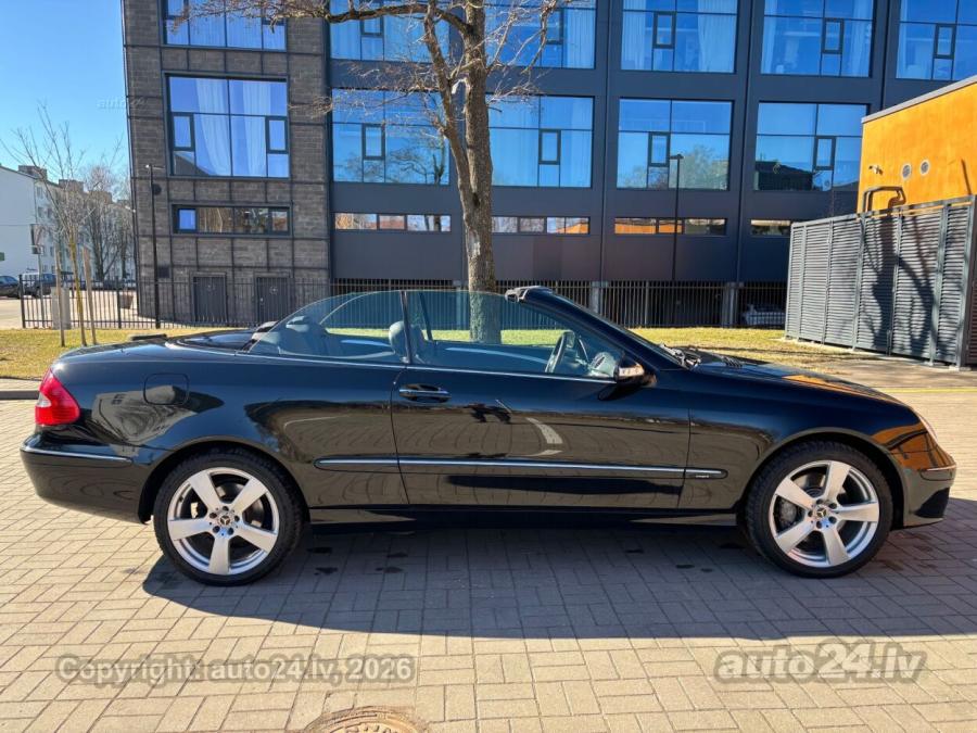 Melns Mercedes-Benz CLK-Class 2009 Tallina, ar dzinēja tilpumu 3.00 L un nobraukumu 257 tūkst. km par 9990 €, foto 15 vietnē AUTOMOTO.COM.LV