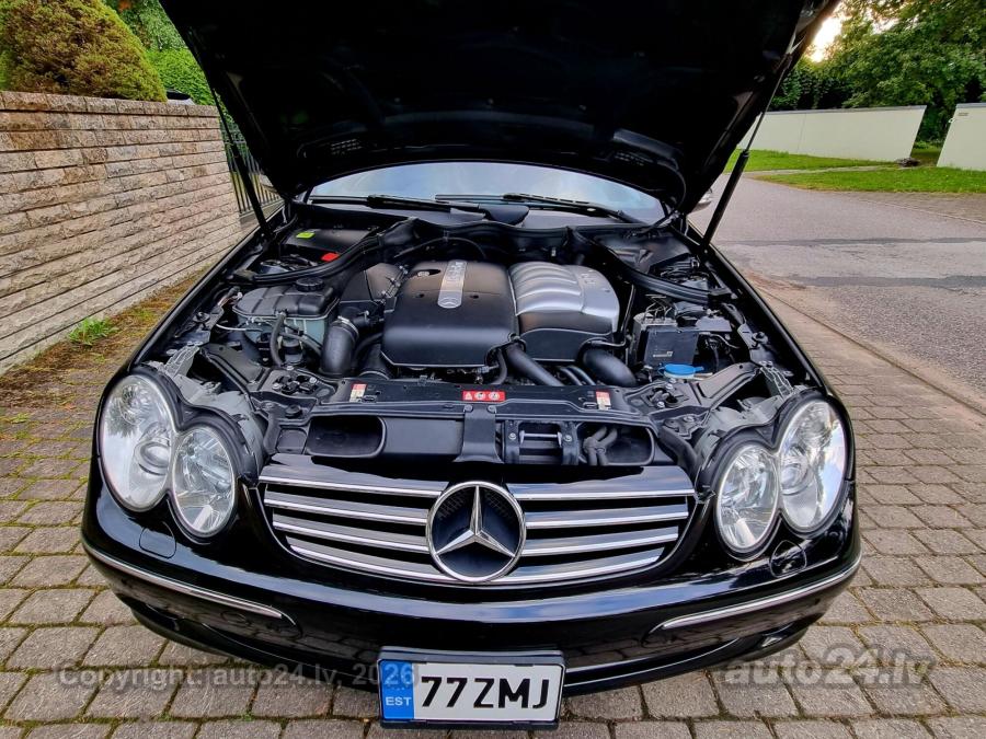 Melns Mercedes-Benz CLK-Class 2005 Tallina, ar dzinēja tilpumu 2.70 L un nobraukumu 200 tūkst. km par 7700 €, foto 6 vietnē AUTOMOTO.COM.LV