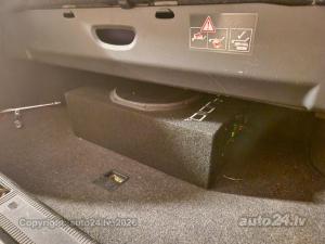 Zils Mercedes-Benz CLK-Class 2001 Tallina, ar dzinēja tilpumu 2.30 L un nobraukumu 236 tūkst. km par 4500 €, foto 7 vietnē AUTOMOTO.COM.LV