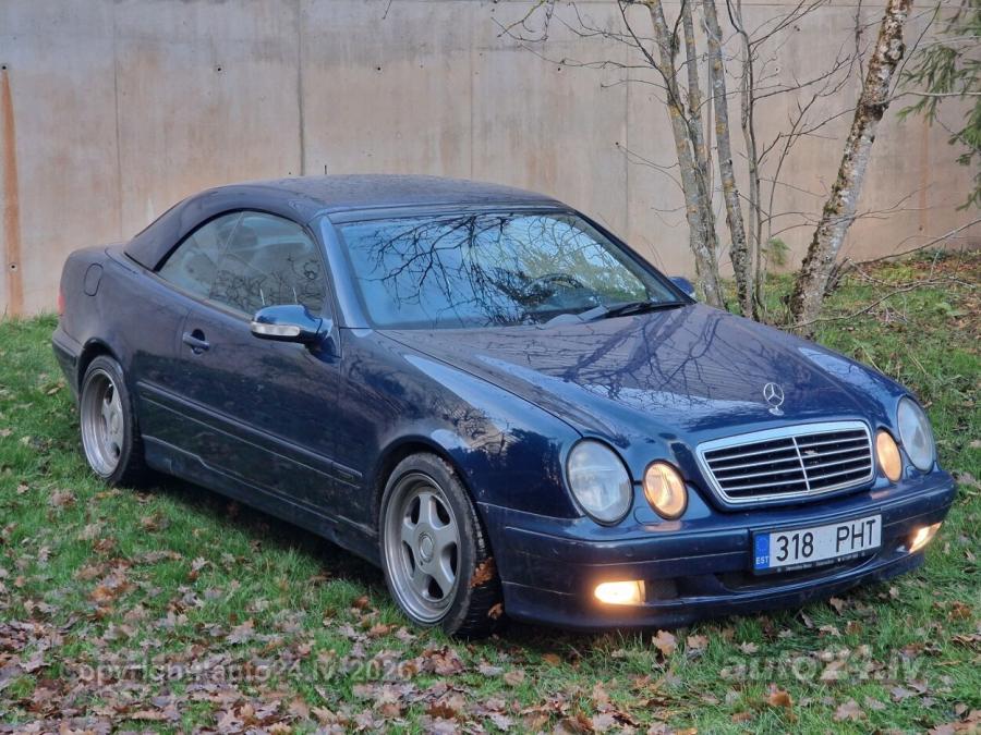 Zils Mercedes-Benz CLK-Class 2001 Tallina, ar dzinēja tilpumu 2.30 L un nobraukumu 236 tūkst. km par 4500 €, foto 10 vietnē AUTOMOTO.COM.LV