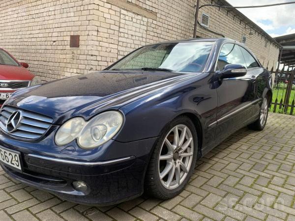 Zils Mercedes-Benz CLK-Class 2004 Rīga, ar dzinēja tilpumu 2.70 L un nobraukumu 337 tūkst. km par 3000 €, foto 4 vietnē AUTOMOTO.COM.LV