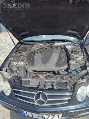 Blue Mercedes-Benz CLK-Class 2005 in Riga, with an engine capacity of 2.20 L and mileage of 306 thousand km for 3750 €, photo 9 on AUTOMOTO.COM.LV