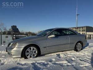 Mercedes-Benz CLK-Class 2003 Rīga, ar dzinēja tilpumu 2.70 L un nobraukumu 396 tūkst. km par 2450 €, foto 3 vietnē AUTOMOTO.COM.LV