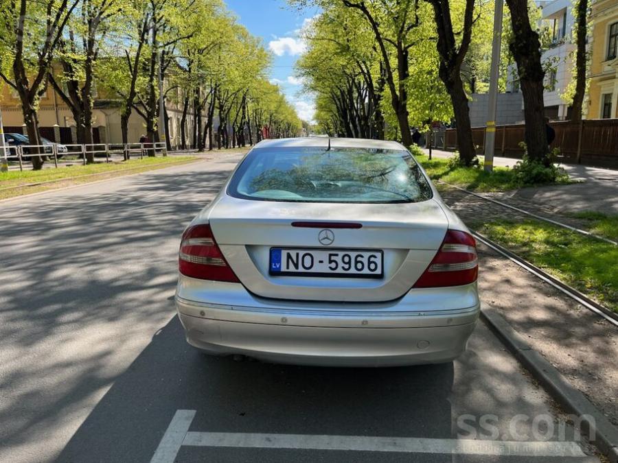 Mercedes-Benz CLK-Class 2004 in Riga, with an engine capacity of 2.70 L and mileage of 281 thousand km for 3800 €, photo 10 on AUTOMOTO.COM.LV