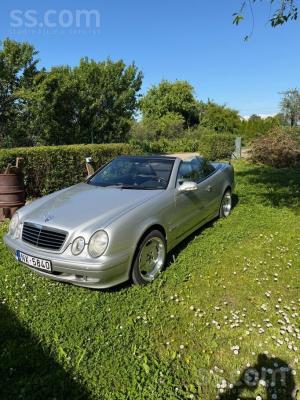 Pelēks Mercedes-Benz CLK-Class 2001 Ventspils, ar dzinēja tilpumu 2.30 L un nobraukumu 250 tūkst. km par 5200 €, foto  vietnē AUTOMOTO.COM.LV