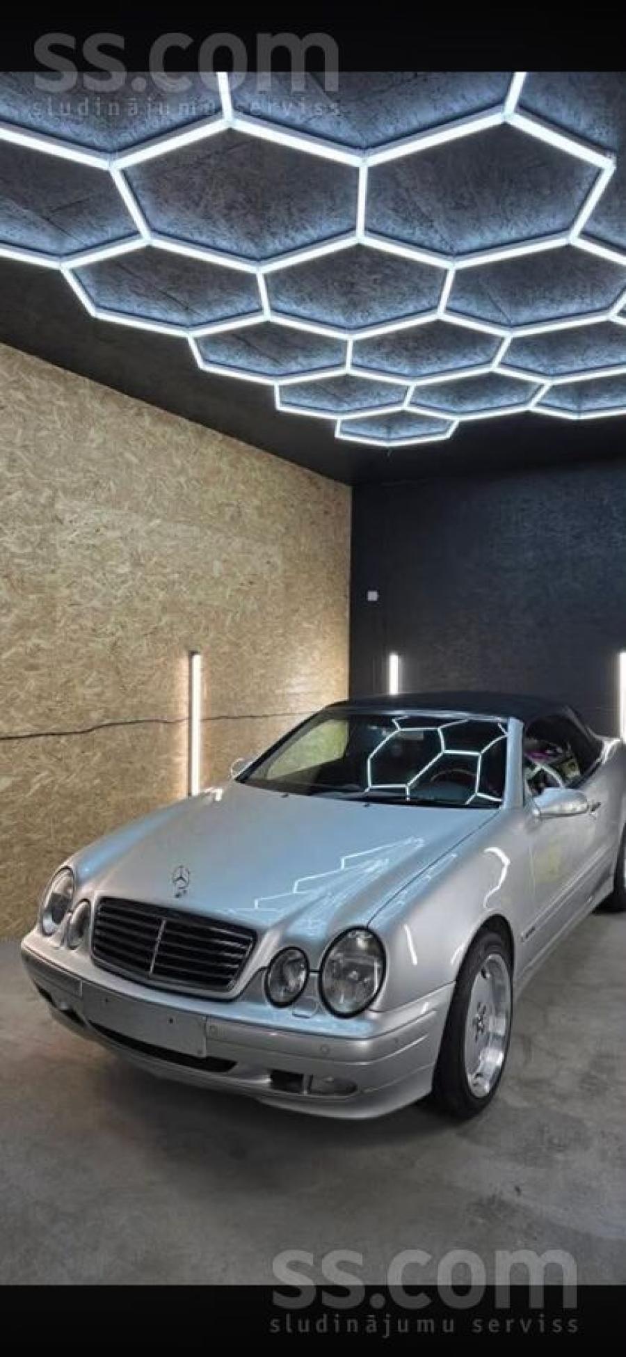 Pelēks Mercedes-Benz CLK-Class 2001 Ventspils, ar dzinēja tilpumu 2.30 L un nobraukumu 250 tūkst. km par 5200 €, foto 8 vietnē AUTOMOTO.COM.LV