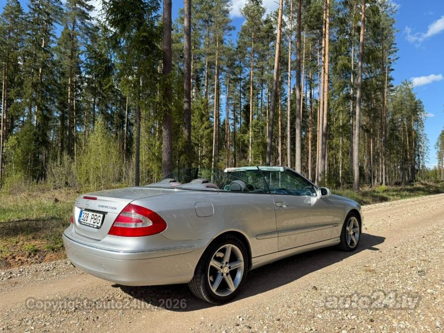 Grey Mercedes-Benz CLK-Class 2004 in Tallinn, with an engine capacity of 1.80 L and mileage of 265 thousand km for 4399 €, photo 10 on AUTOMOTO.COM.LV