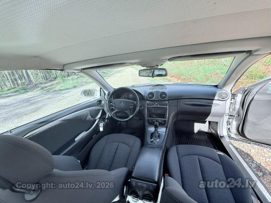 Grey Mercedes-Benz CLK-Class 2004 in Tallinn, with an engine capacity of 1.80 L and mileage of 265 thousand km for 4399 €, photo 13 on AUTOMOTO.COM.LV