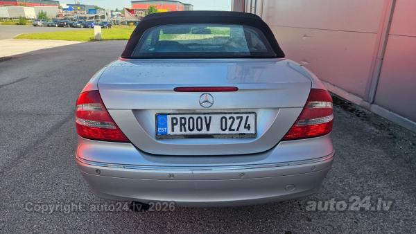 Pelēks Mercedes-Benz CLK-Class 2004 Tartu, ar dzinēja tilpumu 1.80 L un nobraukumu 235 tūkst. km par 3500 €, foto 7 vietnē AUTOMOTO.COM.LV