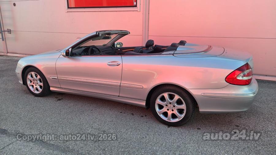 Pelēks Mercedes-Benz CLK-Class 2004 Tartu, ar dzinēja tilpumu 1.80 L un nobraukumu 235 tūkst. km par 3500 €, foto 10 vietnē AUTOMOTO.COM.LV