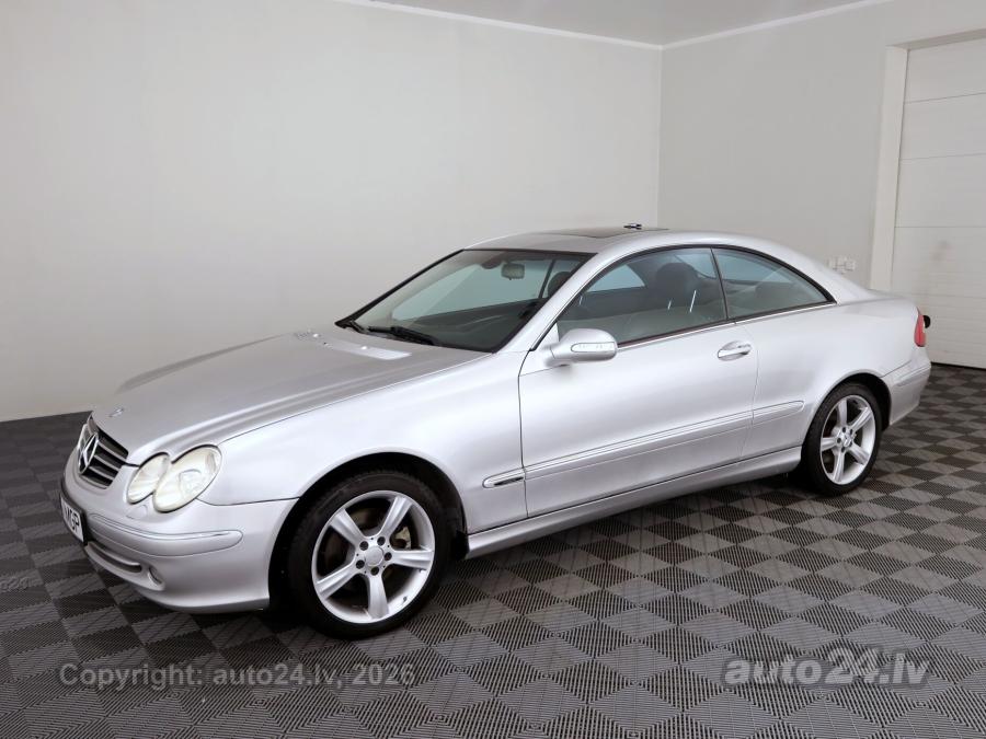 Pelēks Mercedes-Benz CLK-Class 2002 Tallina, ar dzinēja tilpumu 3.20 L un nobraukumu 279 tūkst. km par 1999 €, foto 3 vietnē AUTOMOTO.COM.LV
