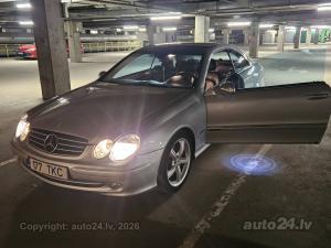 Grey Mercedes-Benz CLK-Class 2003 in Tallinn, with an engine capacity of 2.70 L and mileage of 404 thousand km for 5000 €, photo 3 on AUTOMOTO.COM.LV