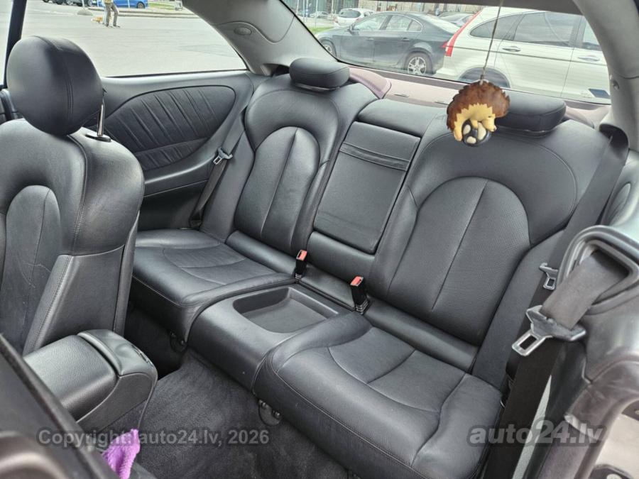 Grey Mercedes-Benz CLK-Class 2003 in Tallinn, with an engine capacity of 2.70 L and mileage of 404 thousand km for 5000 €, photo 6 on AUTOMOTO.COM.LV