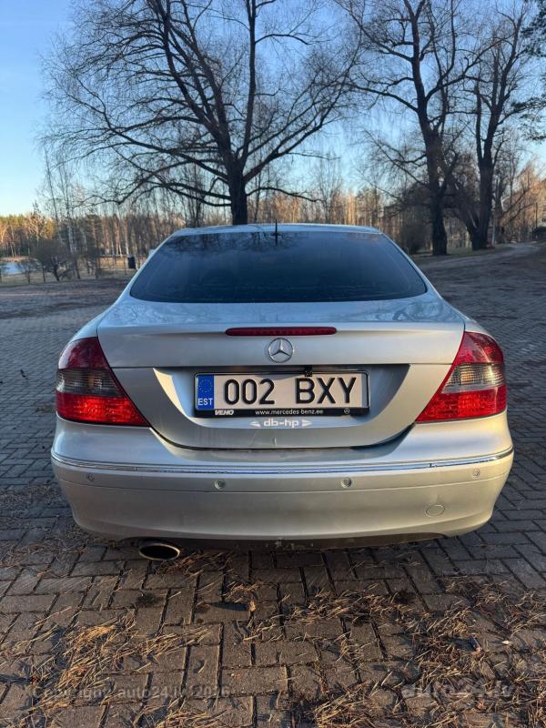 Pelēks Mercedes-Benz CLK-Class 2006 Tartu, ar dzinēja tilpumu 2.10 L un nobraukumu 276 tūkst. km par 4000 €, foto 11 vietnē AUTOMOTO.COM.LV