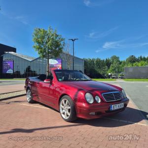 Sarkans Mercedes-Benz CLK-Class 2001 Tallina, ar dzinēja tilpumu 2.30 L un nobraukumu 144 tūkst. km par 11800 €, foto  vietnē AUTOMOTO.COM.LV