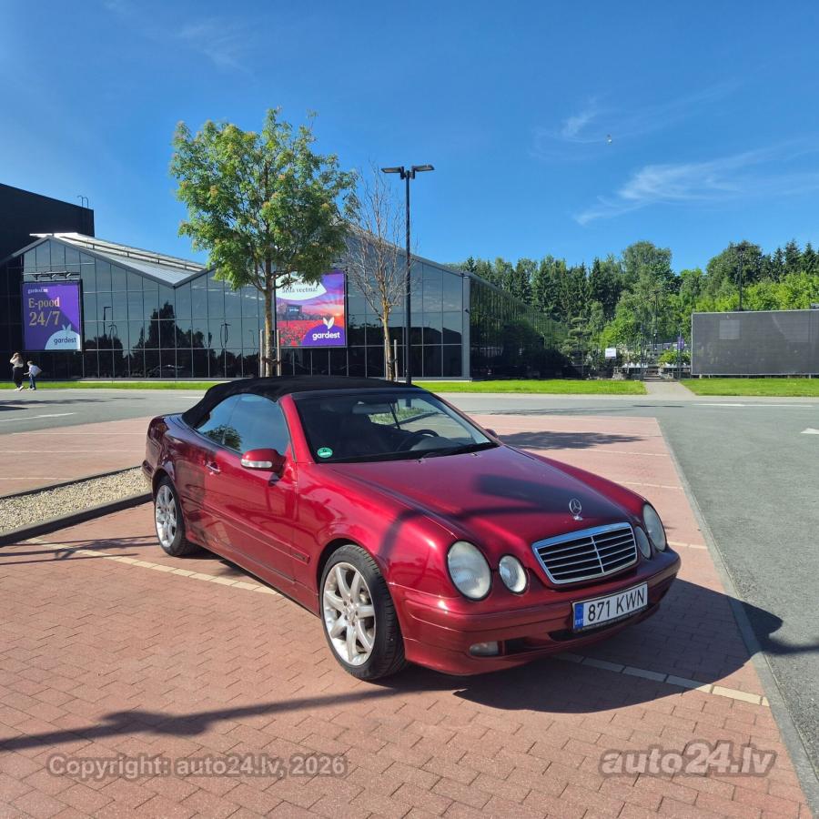 Sarkans Mercedes-Benz CLK-Class 2001 Tallina, ar dzinēja tilpumu 2.30 L un nobraukumu 144 tūkst. km par 11800 €, foto 6 vietnē AUTOMOTO.COM.LV