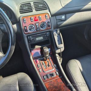 Sarkans Mercedes-Benz CLK-Class 2001 Tallina, ar dzinēja tilpumu 2.30 L un nobraukumu 144 tūkst. km par 11800 €, foto 10 vietnē AUTOMOTO.COM.LV