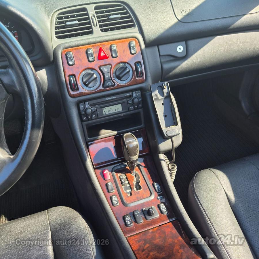 Sarkans Mercedes-Benz CLK-Class 2001 Tallina, ar dzinēja tilpumu 2.30 L un nobraukumu 144 tūkst. km par 11800 €, foto 10 vietnē AUTOMOTO.COM.LV