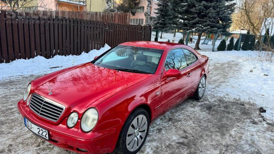 Red Mercedes-Benz CLK-Class 1999 in Riga, with an engine capacity of 3.20 L and mileage of 170 thousand km for 3450 €, photo 2 on AUTOMOTO.COM.LV