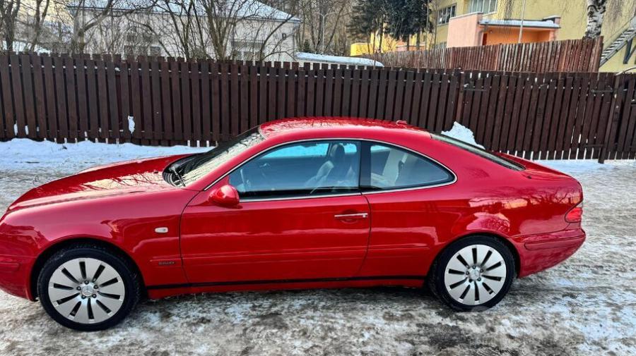 Red Mercedes-Benz CLK-Class 1999 in Riga, with an engine capacity of 3.20 L and mileage of 170 thousand km for 3450 €, photo 21 on AUTOMOTO.COM.LV