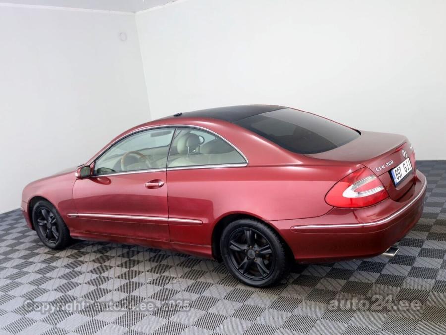 Sarkans Mercedes-Benz CLK-Class 2003 Tallina, ar dzinēja tilpumu 1.80 L un nobraukumu 232 tūkst. km par 1599 €, foto 4 vietnē AUTOMOTO.COM.LV