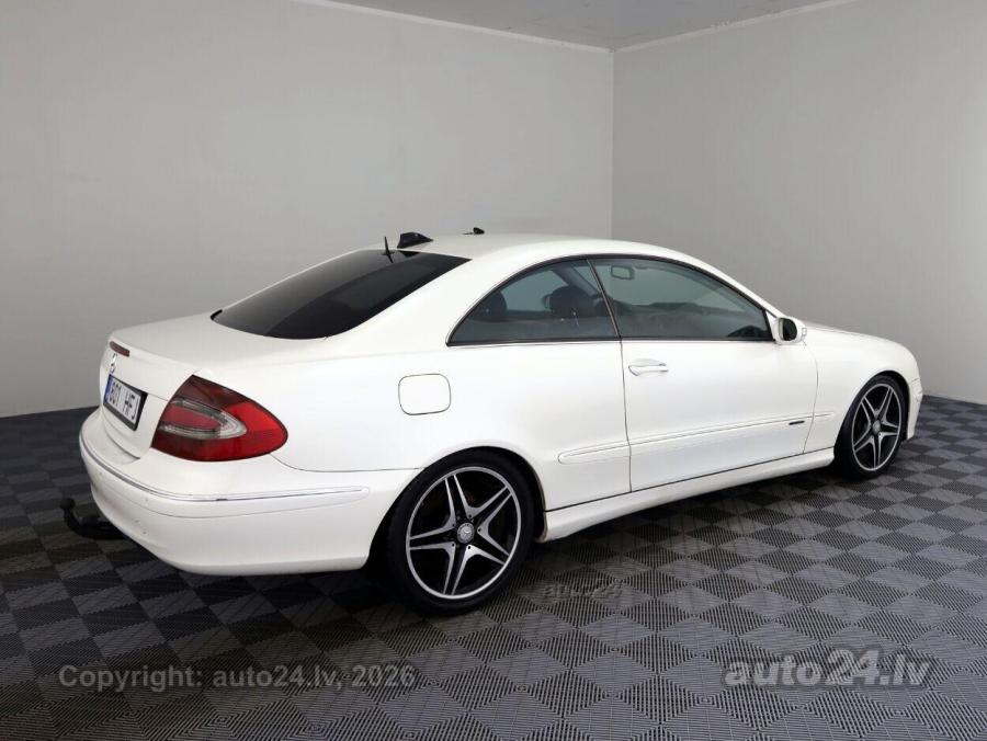 Balts Mercedes-Benz CLK-Class 2003 Tallina, ar dzinēja tilpumu 2.70 L un nobraukumu 334 tūkst. km par 1599 €, foto 3 vietnē AUTOMOTO.COM.LV