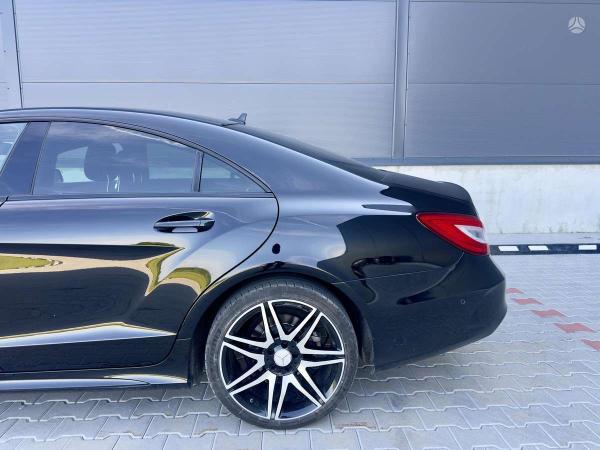 Черный Мерседес CLS 220 2015 в Шяуляй, объемом двигателя 2.20 л и пробегом 215 тыс. км за 12600 €, фото 8 на AUTOMOTO.COM.LV