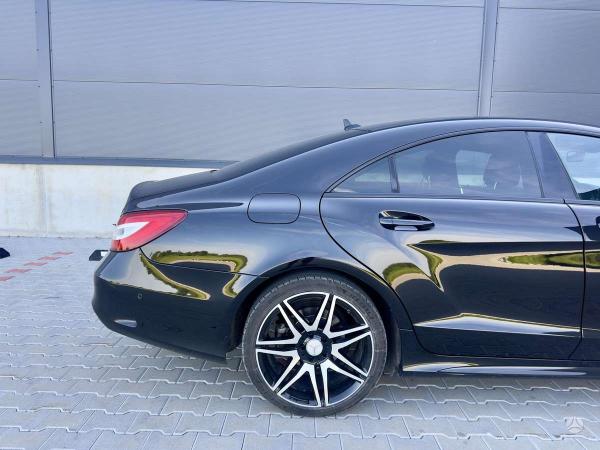 Черный Мерседес CLS 220 2015 в Шяуляй, объемом двигателя 2.20 л и пробегом 215 тыс. км за 12600 €, фото 9 на AUTOMOTO.COM.LV